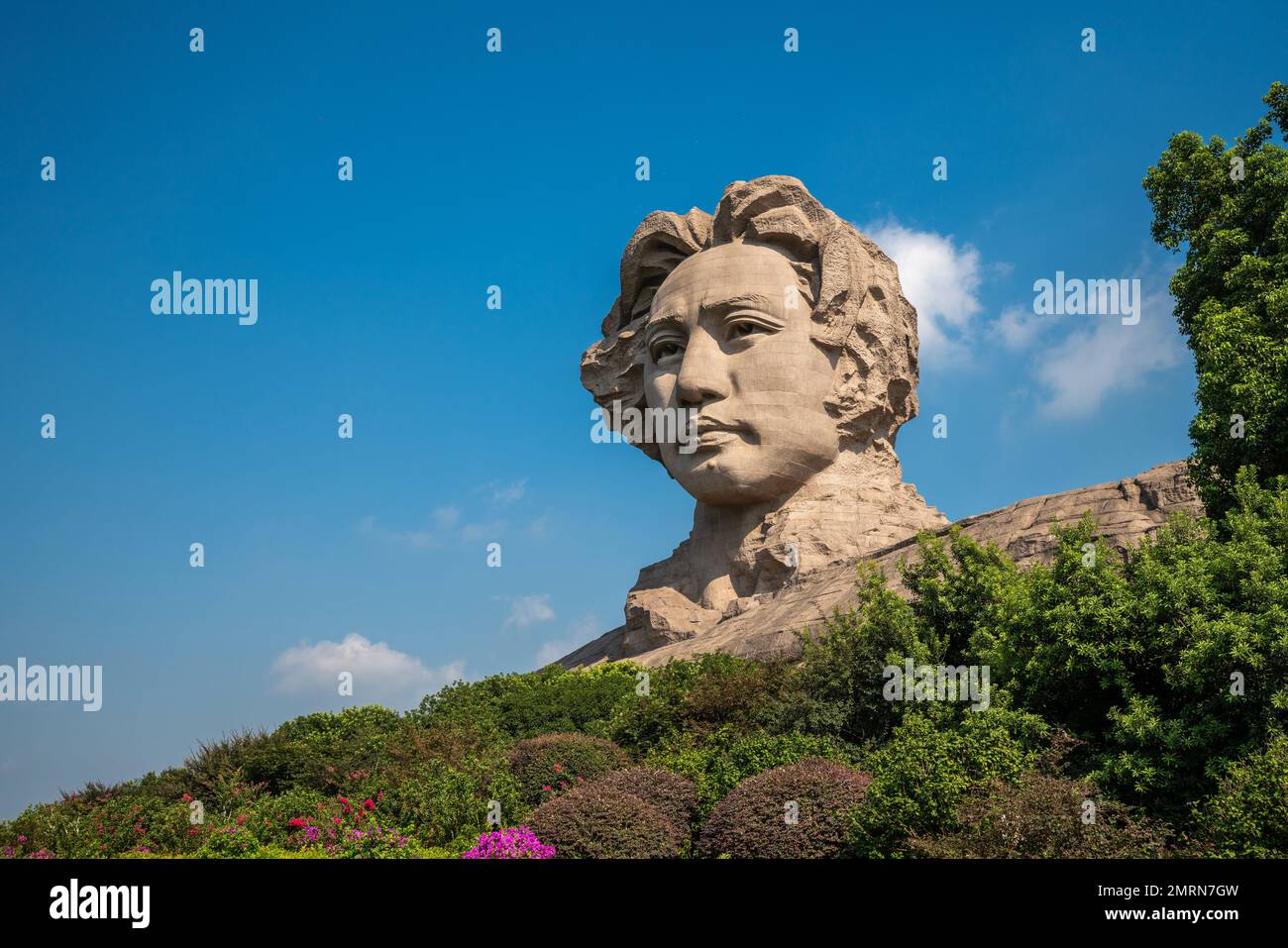 Mao zedong jeunesse art sculpture Banque de photographies et d’images à ...