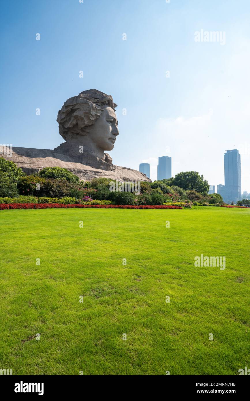 Mao zedong jeunesse art sculpture Banque de photographies et d’images à ...