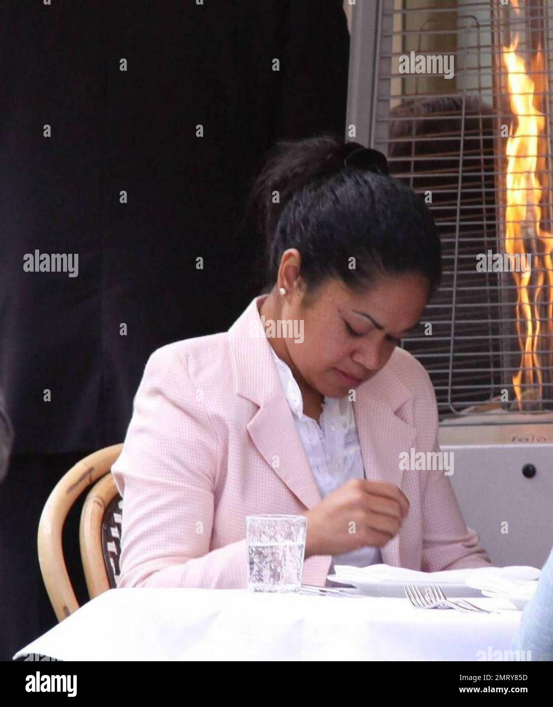 PR Guru Max Clifford a un déjeuner avec Loloahi Tapui et son mari ...