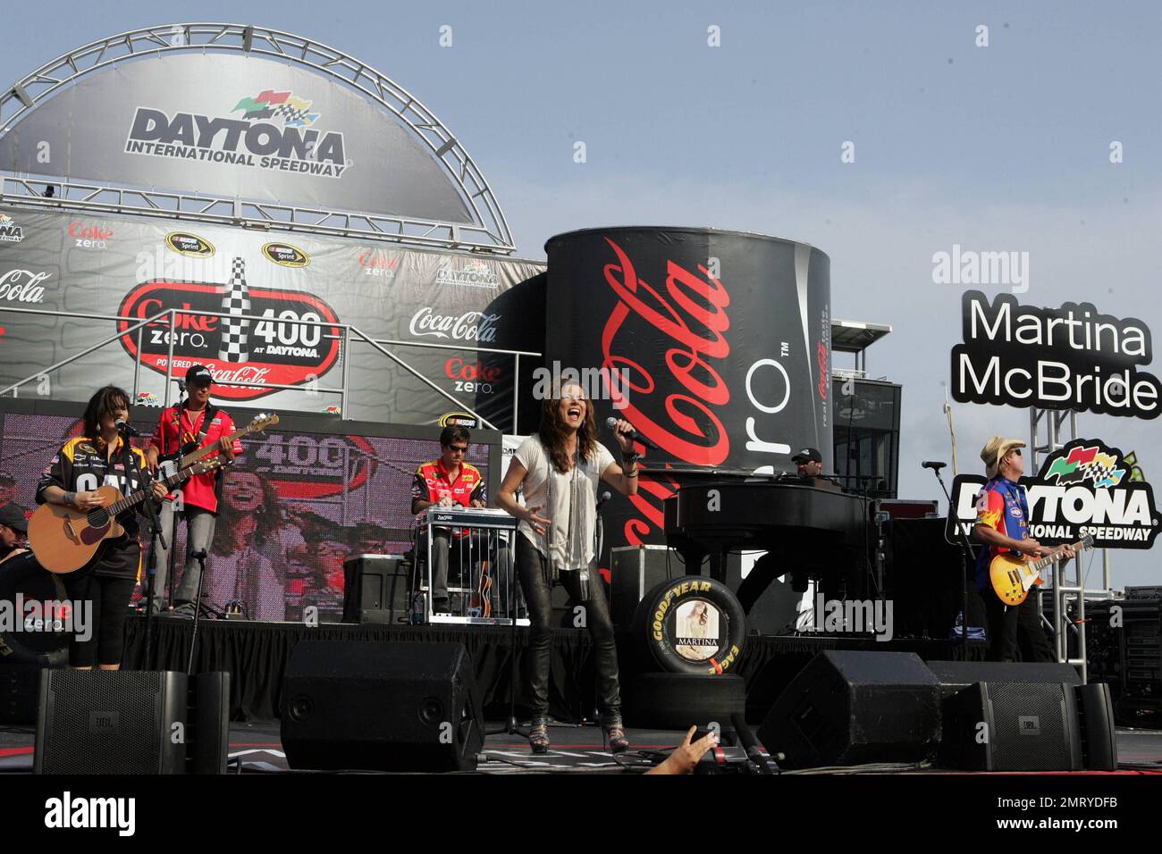 La chanteuse de country Martina McBride joue en concert avant le début ...