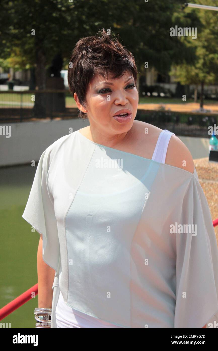 L'actrice Tisha Campbell-Martin pose sur le tapis rouge avant le ...