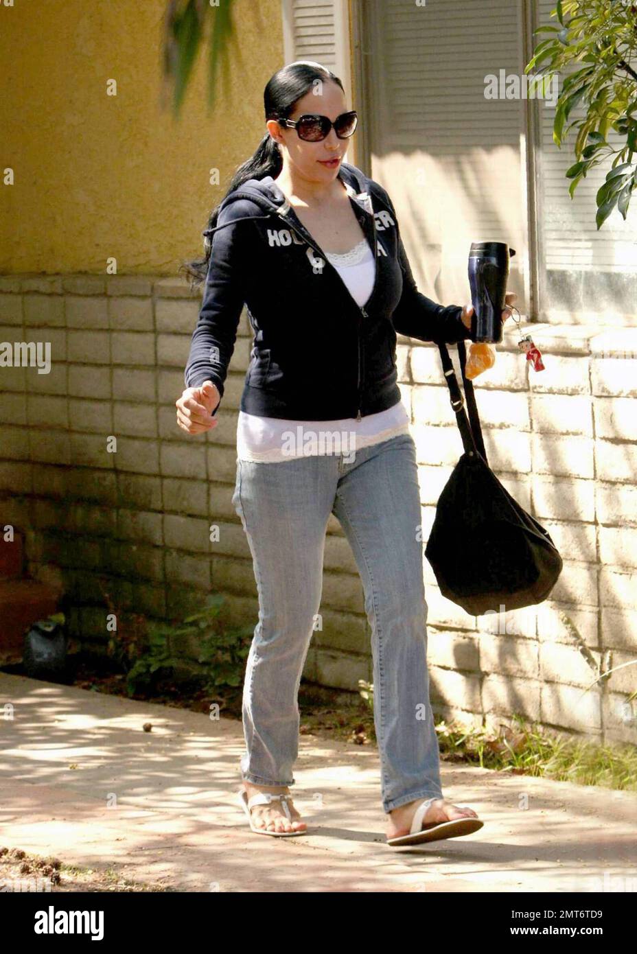 Nadya Suleman, alias Octomom, quitte sa maison à Whittier, CA pour ...