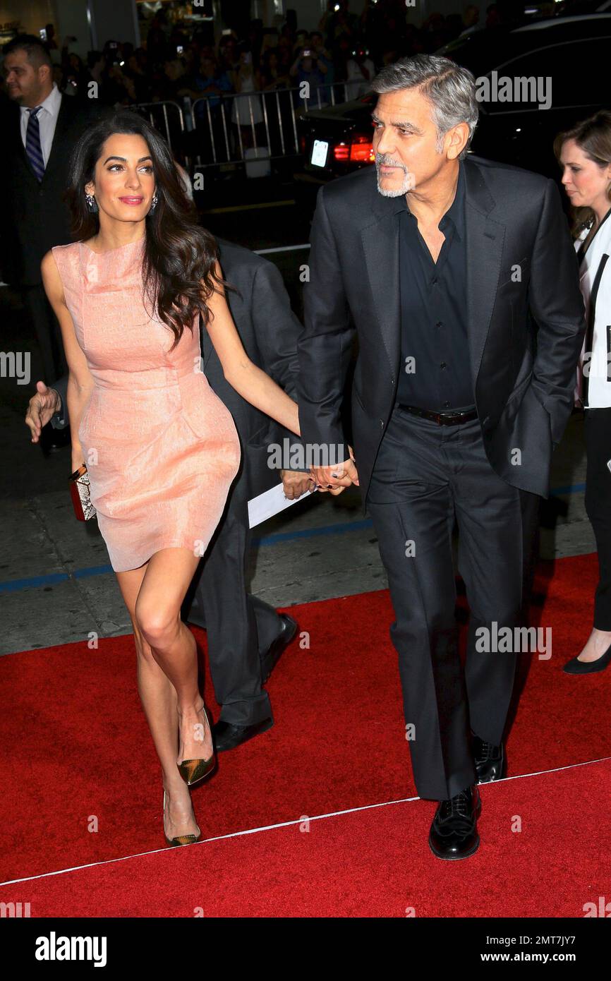 George Clooney et Amal Clooney arrivent à la première de Out Brand is ...