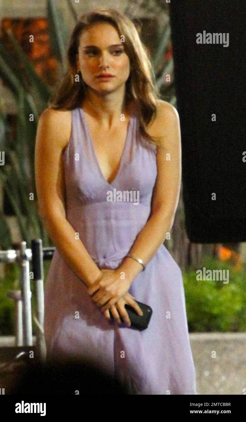 L'actrice Natalie Portman semble très froide alors qu'elle et l'acteur ...