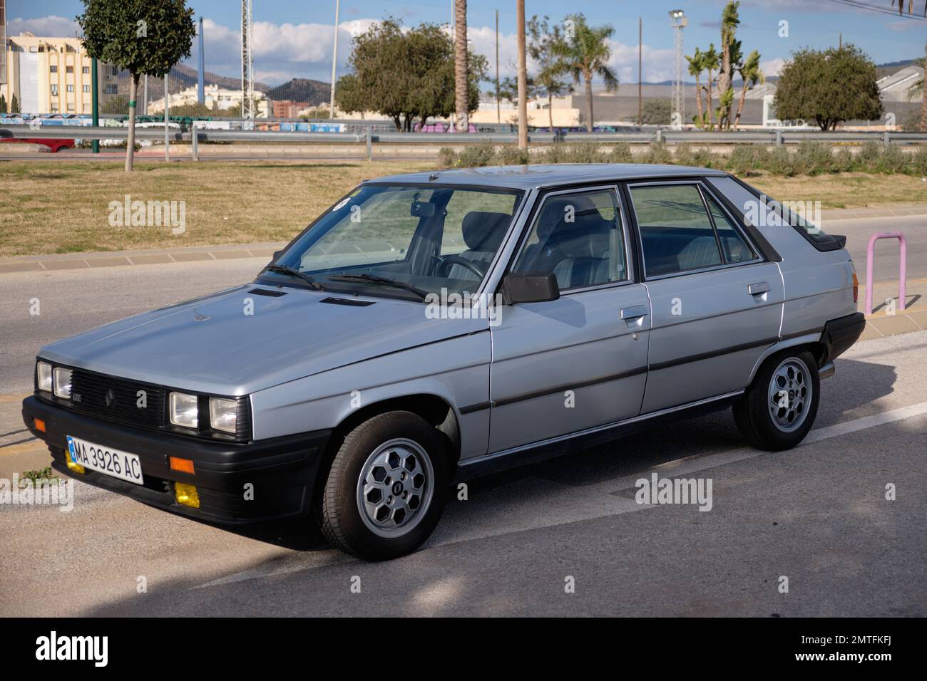 Renault 11 Banque de photographies et d’images à haute résolution - Alamy