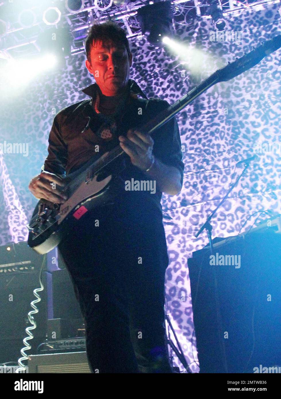 Le guitariste britannique Jamie Hince, fiancé du meilleur modèle Kate ...