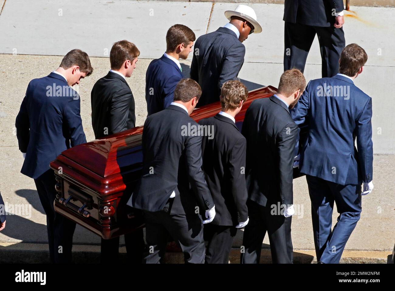 Pallbearers carry the casket of longtime Pittsburgh Steelers chairman ...