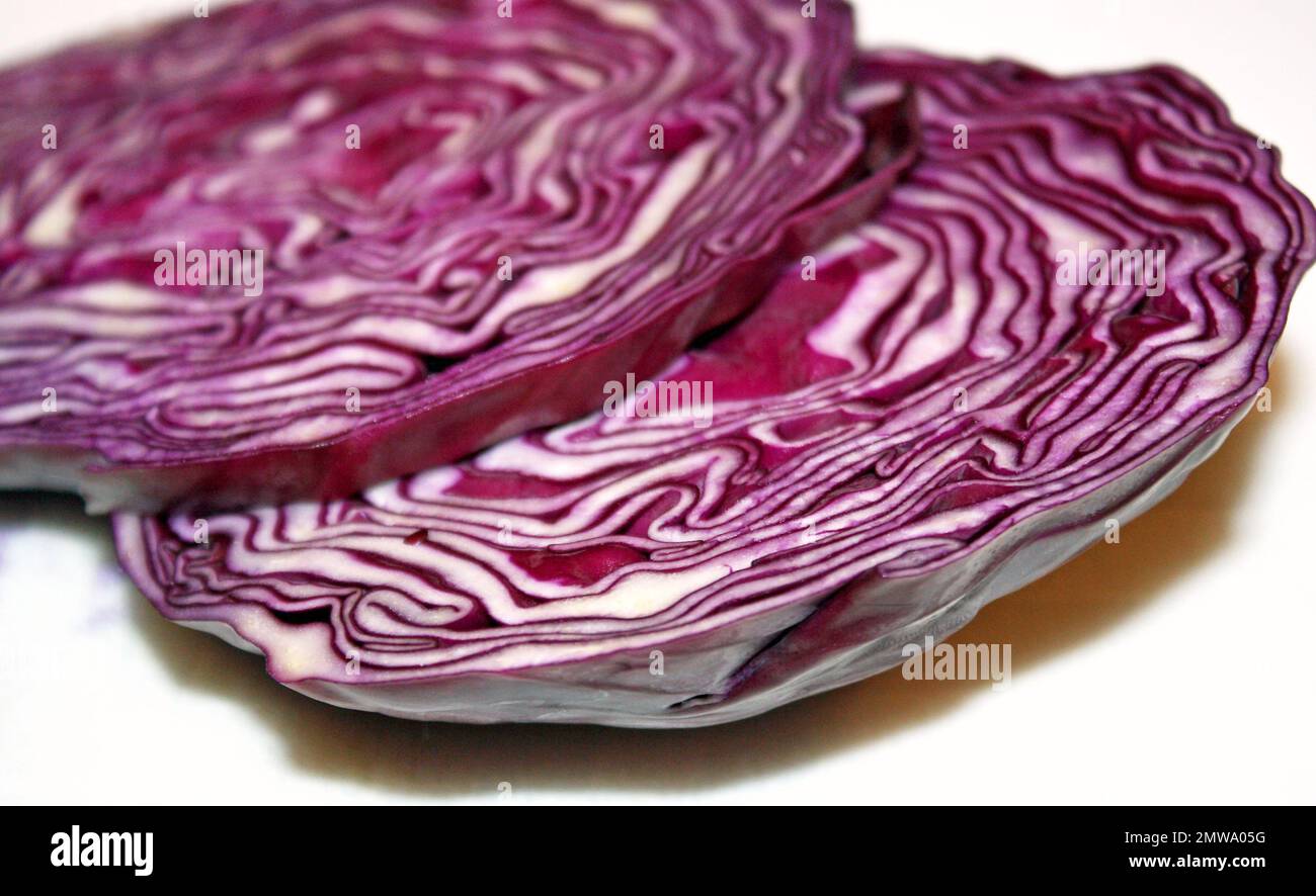 Chou rouge bio Banque de photographies et d’images à haute résolution ...