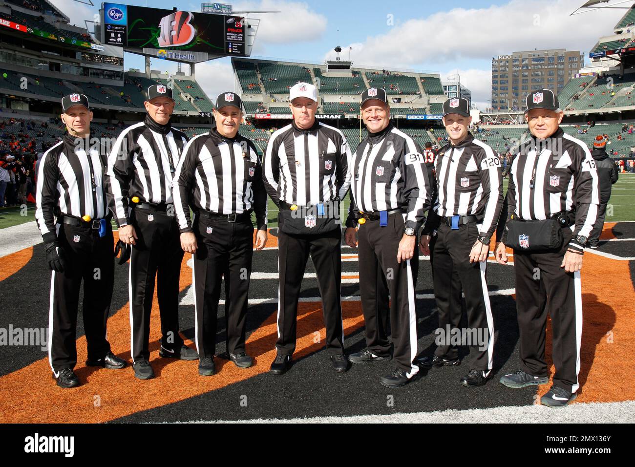 From left, back judge Rich Martinez (39), line judge Tom Stephan (68 ...