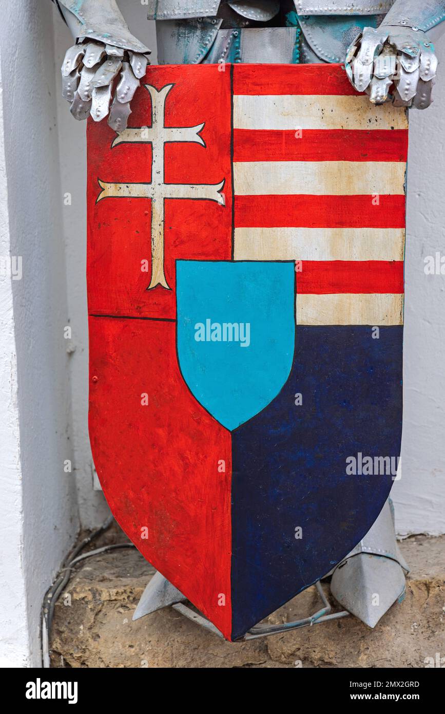 Medieval painted shield Banque de photographies et d’images à haute ...