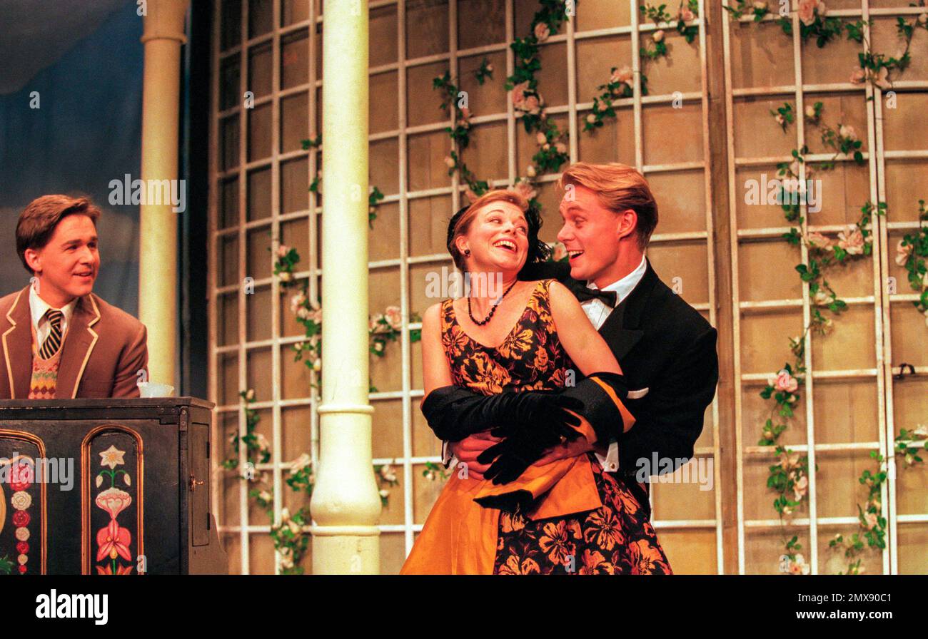 l-r: Simon Connolly (Timothy), Nicola Fulljames (Jane), Edward Baker ...