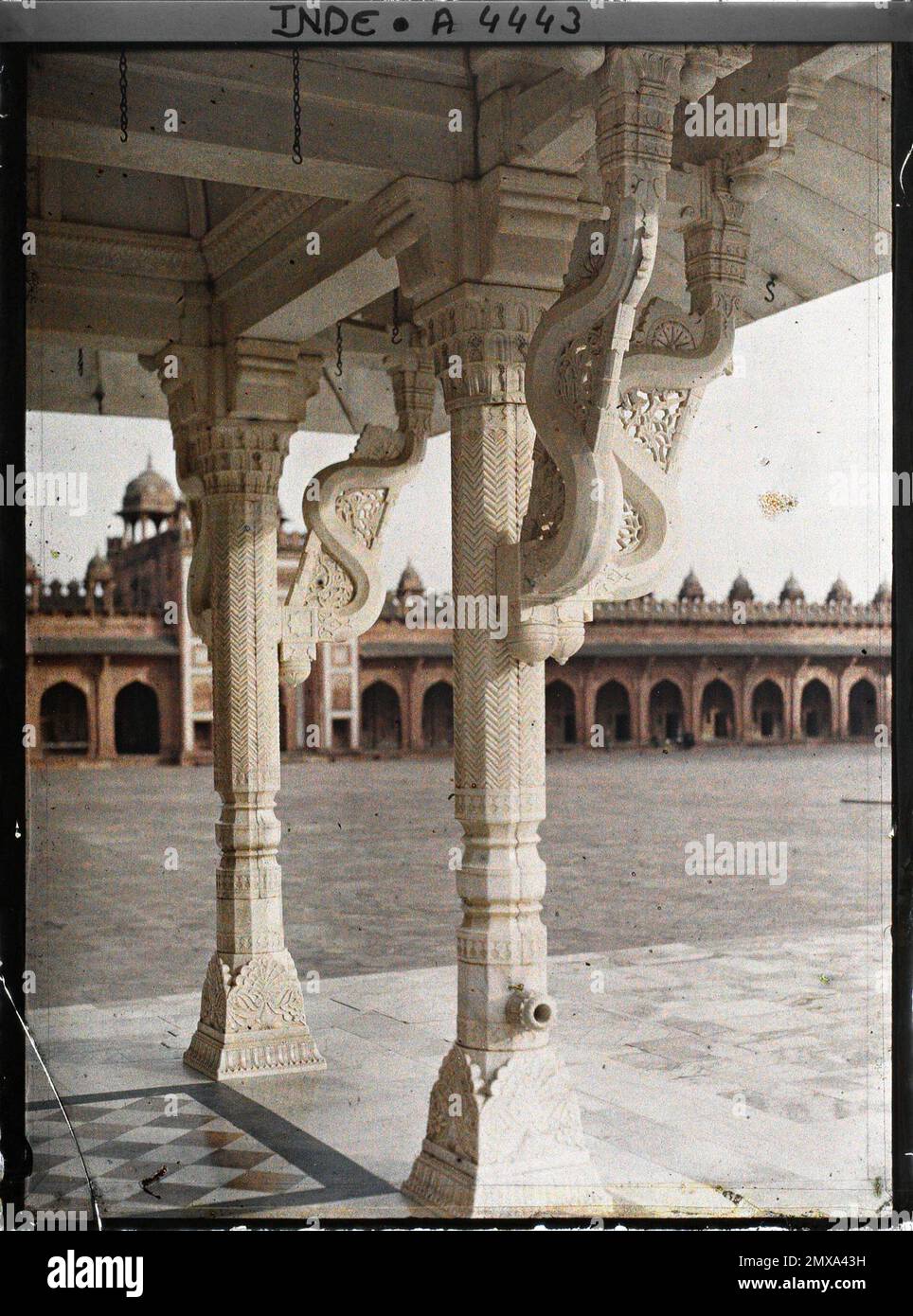 Fatehpur Sikri, Indes colonnes de Dargâh ou mausolée des cours de Salim ...