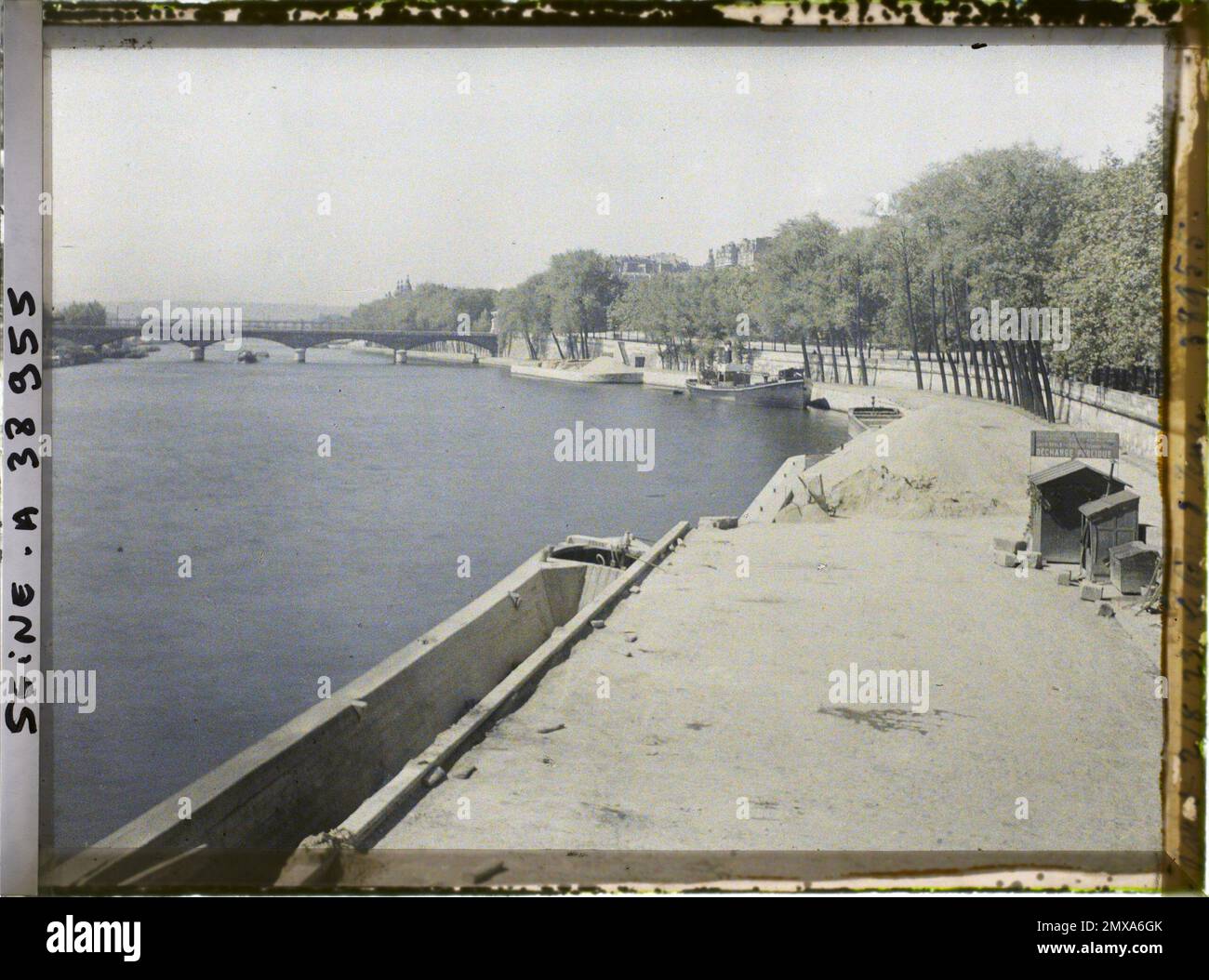 Port debilly Banque de photographies et d’images à haute résolution - Alamy