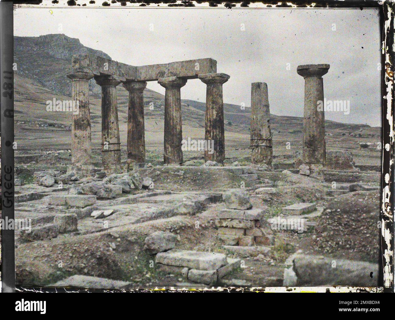 Corinthe, Grèce colonnes du temple d'Apollon , 1913 - Balkans, Italie ...