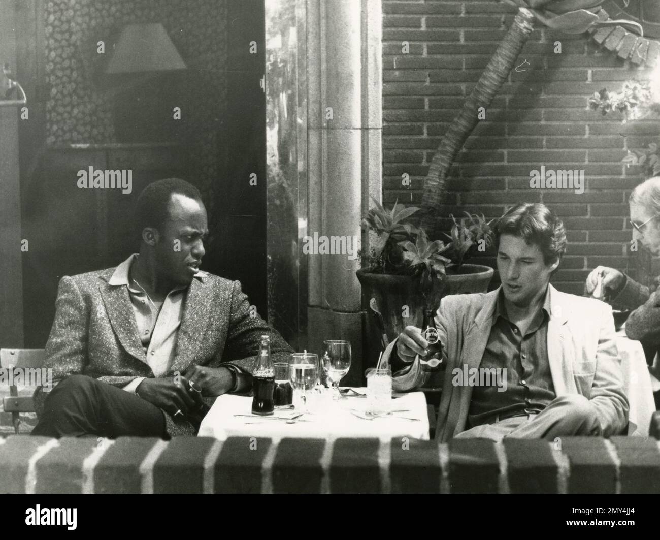 Les acteurs américains Richard Gere et Bill Duke dans le film American ...