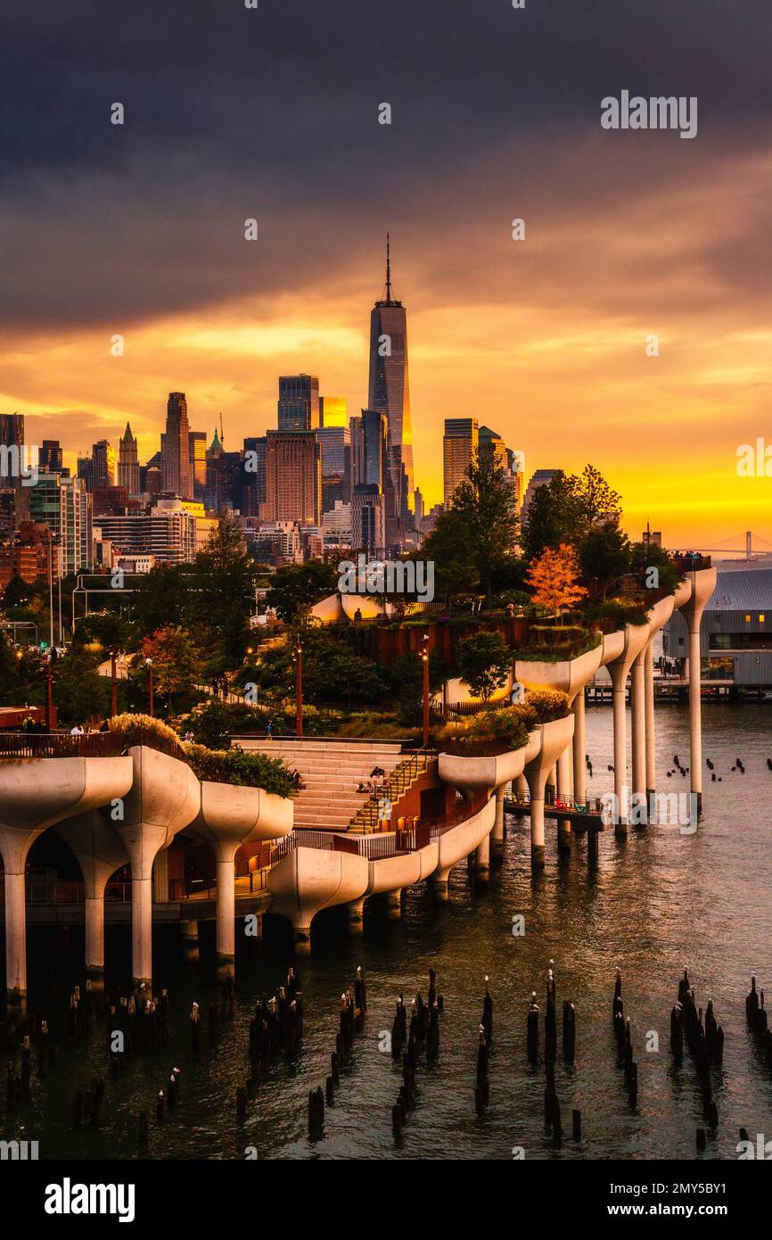 Dumbo pier Banque de photographies et d’images à haute résolution - Alamy