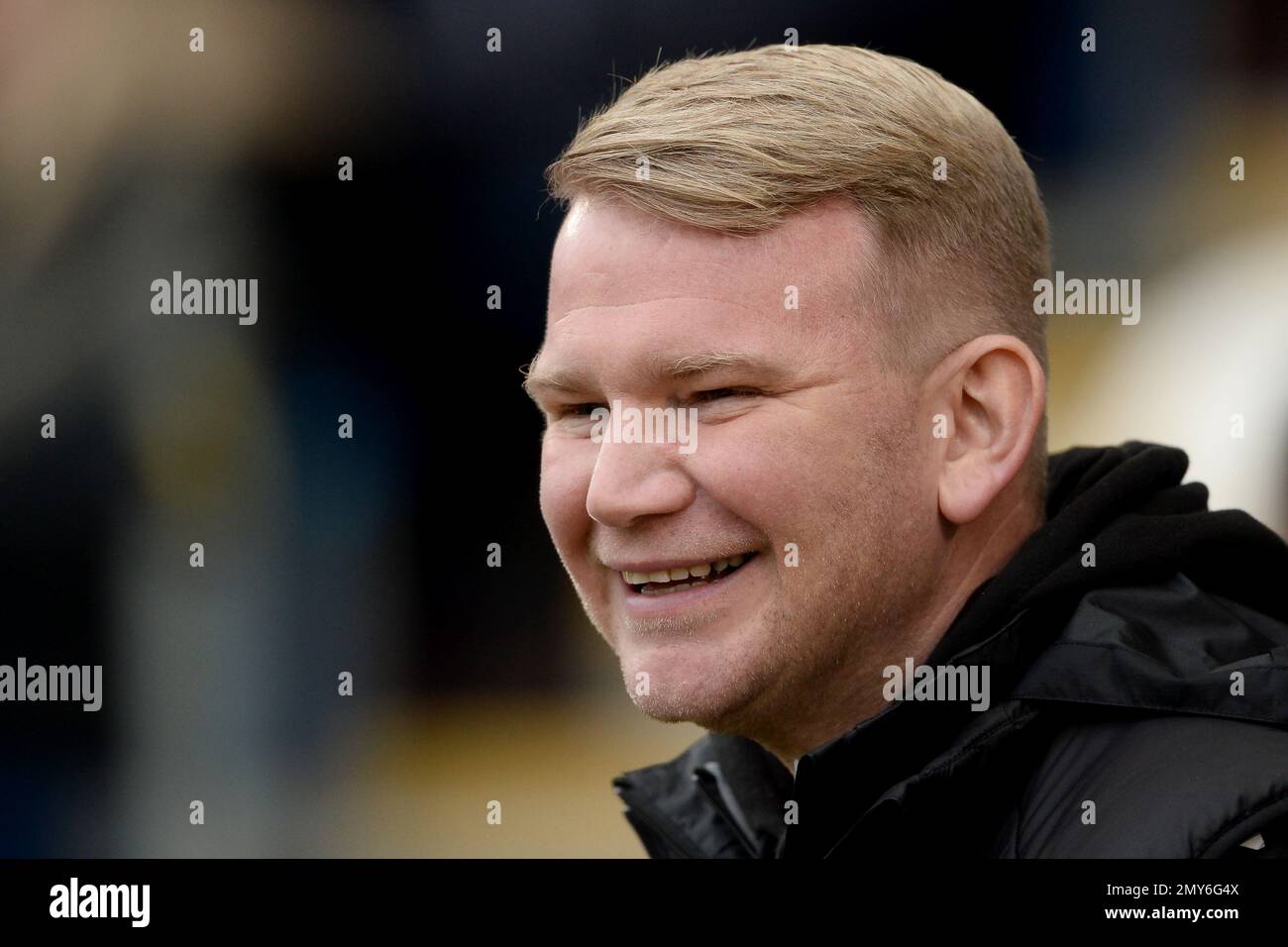 Peter Wild, le gérant du Barrow, lors du match Sky Bet League 2 entre ...