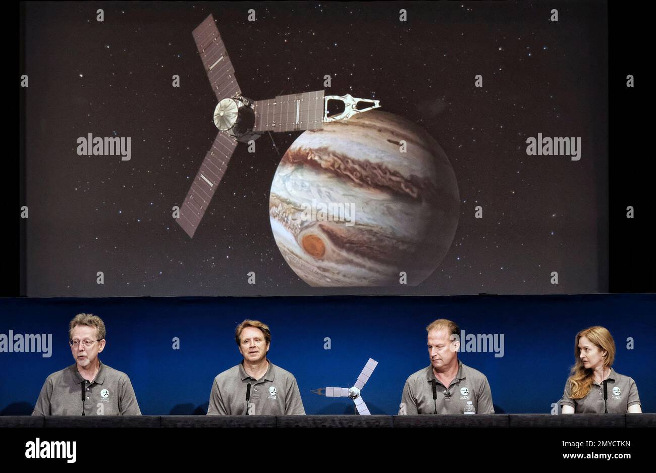 Jim Green, director, Planetary Science Division, NASA, left, talks ...