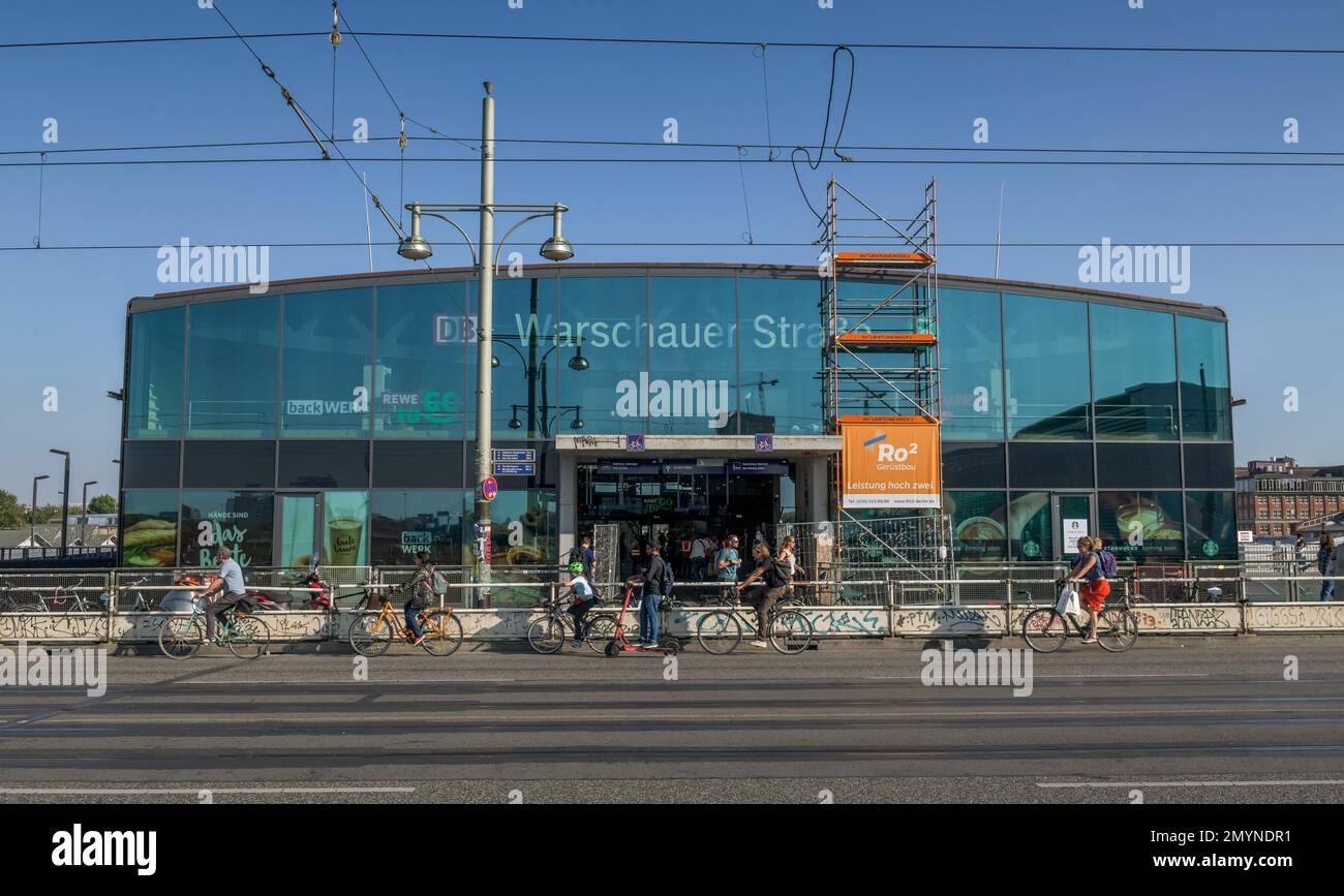Warschauer strasse Banque de photographies et d’images à haute ...