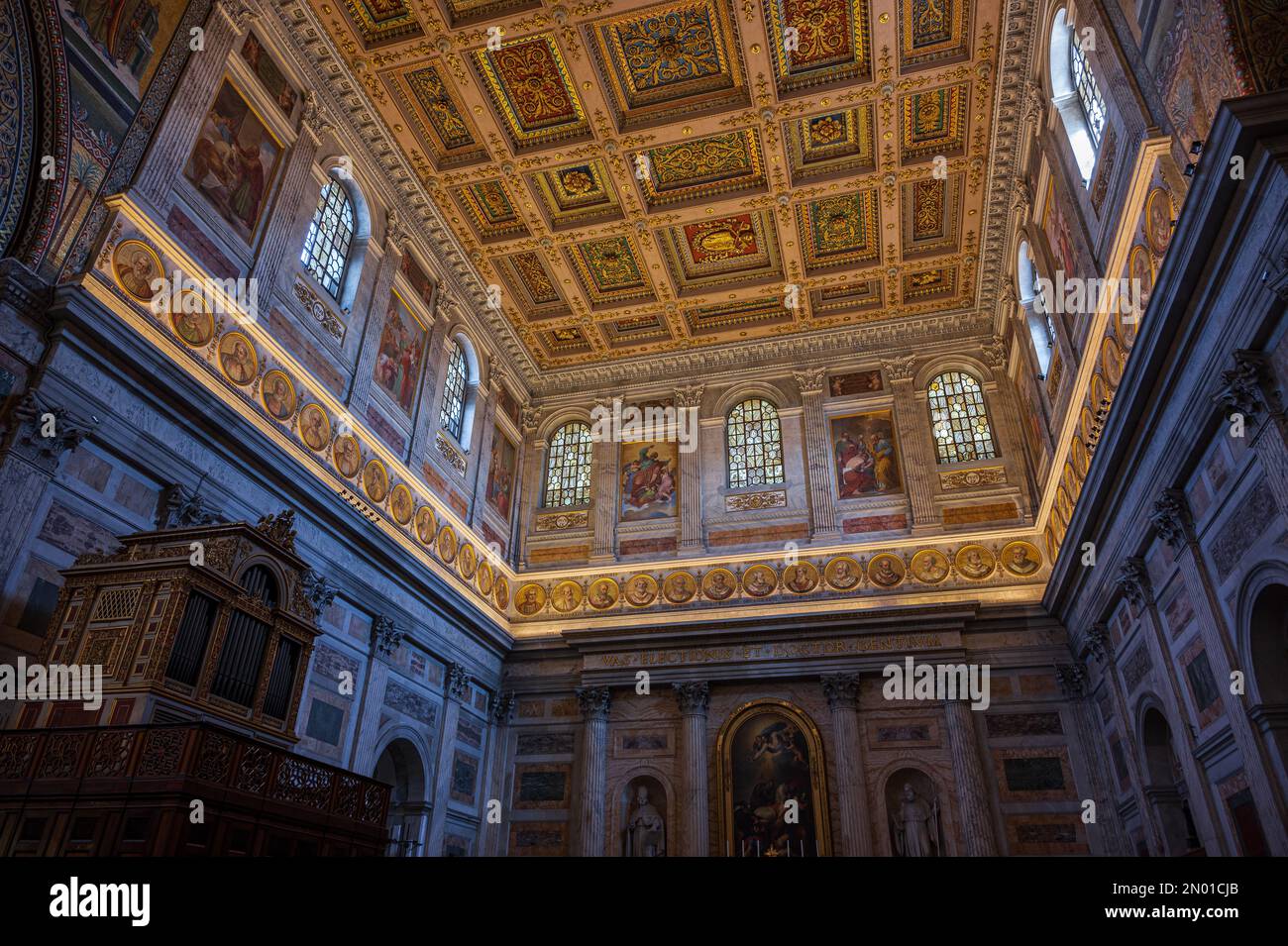 La basilique papale de Saint Paul à l'extérieur des murs est l'une des ...