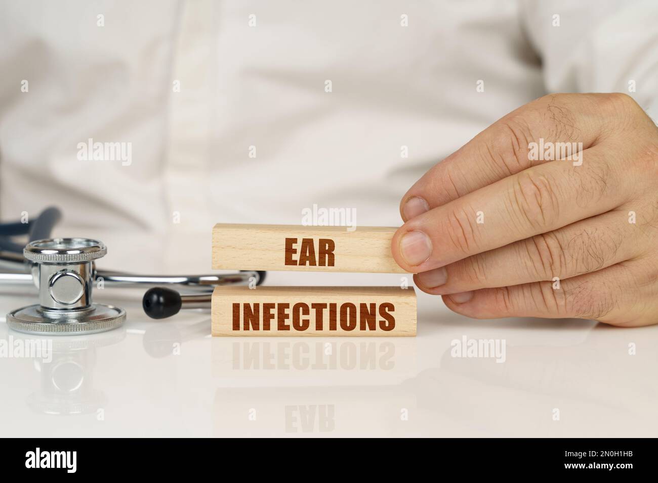 Ear infections Banque de photographies et d’images à haute résolution ...