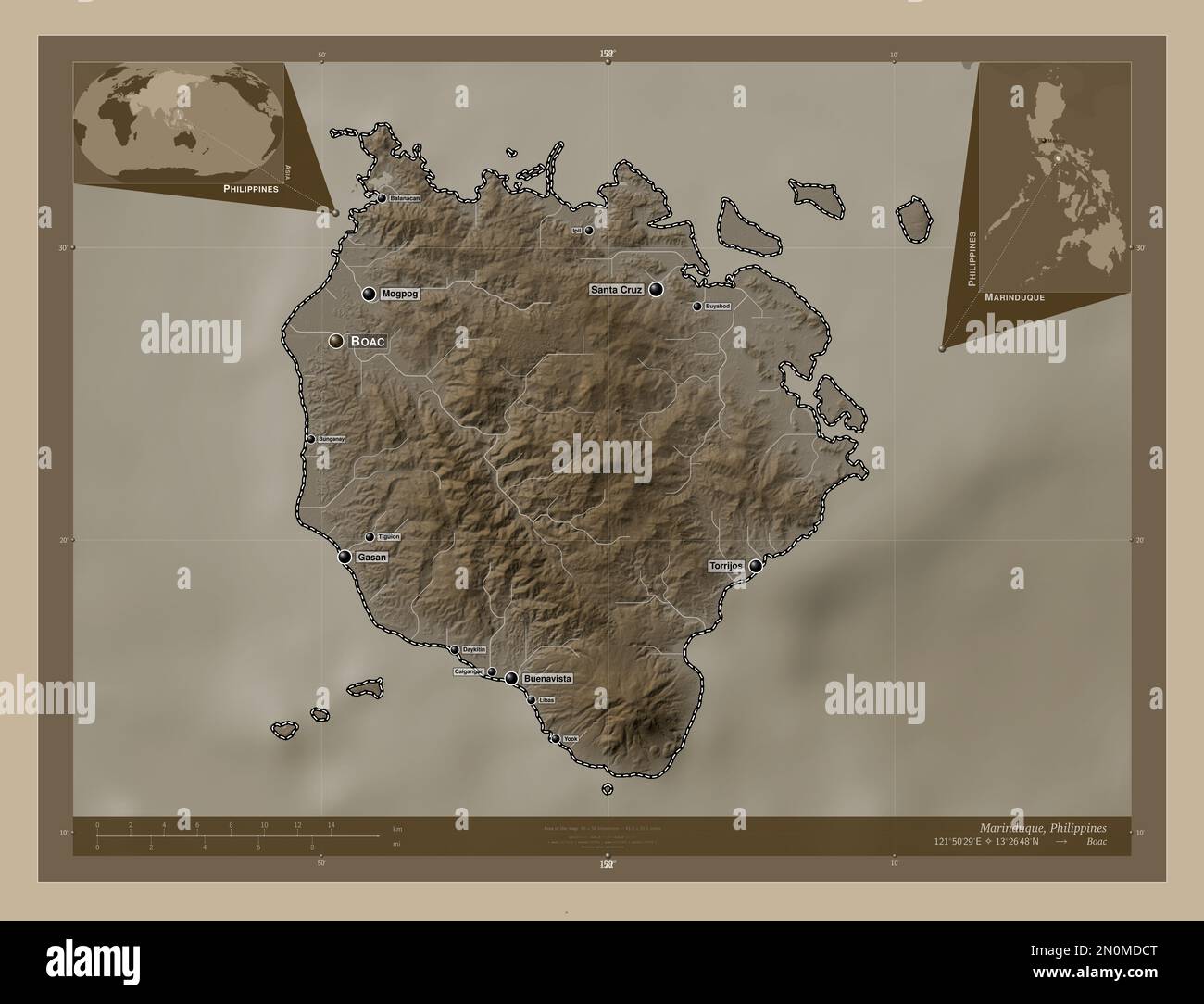 Marinduque, province des Philippines. Carte d'altitude colorée en tons ...