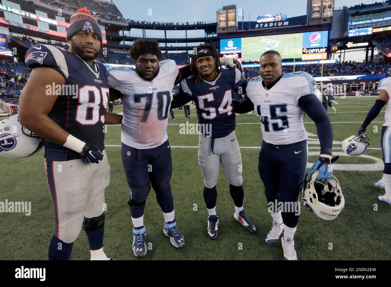 New England Patriots tight end Michael Williams (85) Tennessee Titans ...