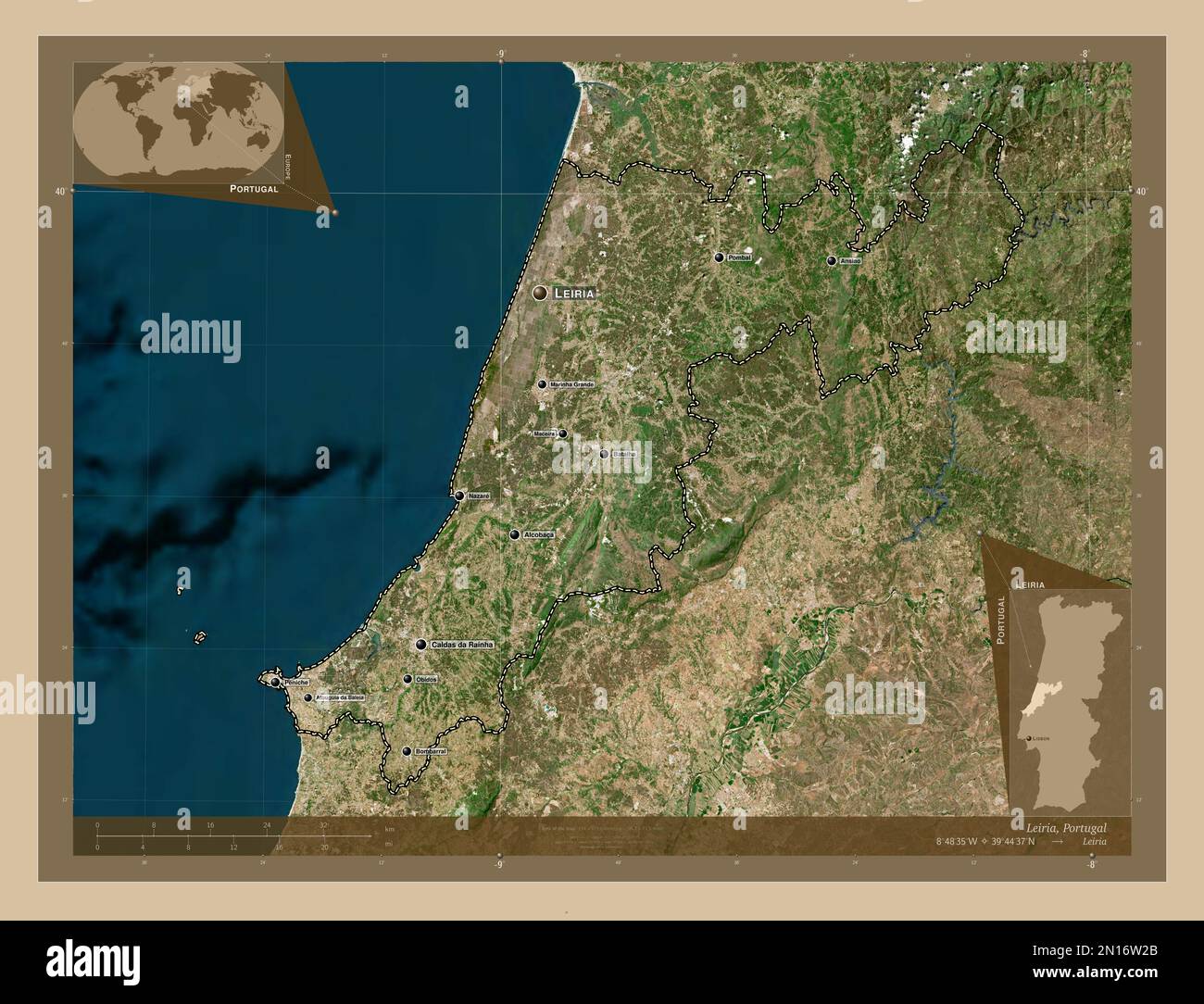 Leiria, district du Portugal. Carte satellite basse résolution. Lieux et noms des principales ...