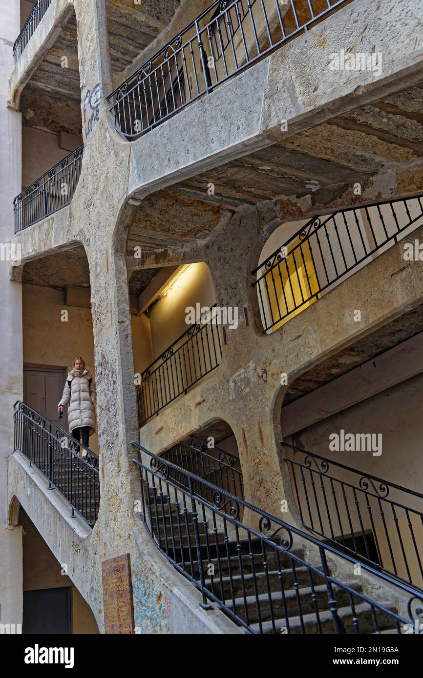 LYON, FRANCE, 4 février 2023 : célèbre trapoule dans le quartier de ...