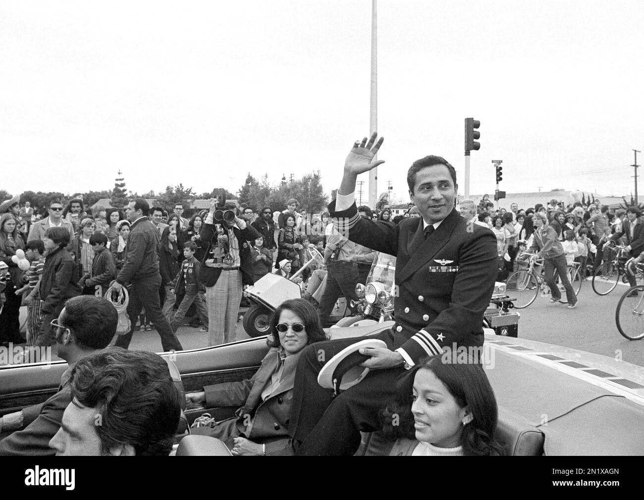 Lt. Cmdr. Everett Alvarez Jr., a former POW for eight and a half years ...