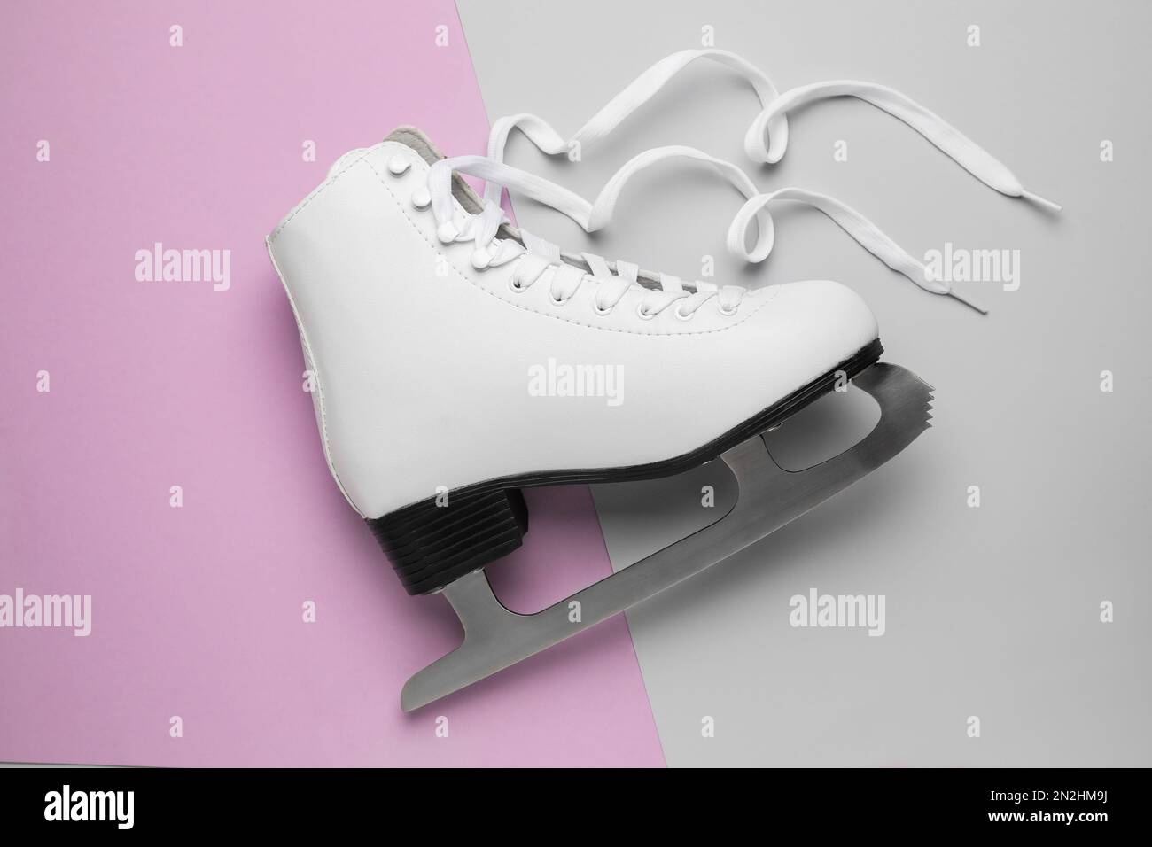 Chaussures de patinage traditionnelles Banque de photographies et d ...