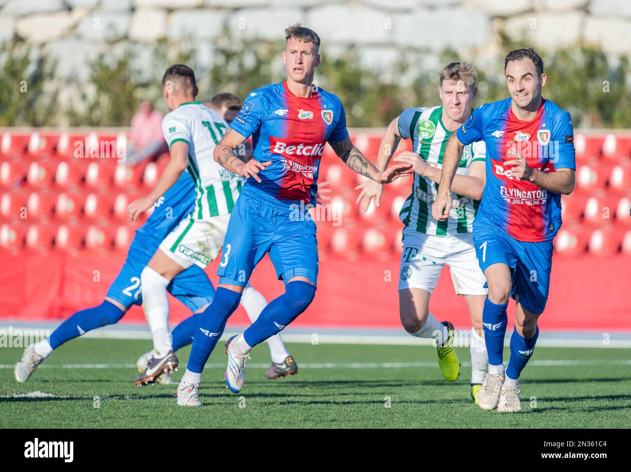 La Nucia, Espagne – 15 janvier 2023. Piast Gliwice joueurs Miguel Munoz ...