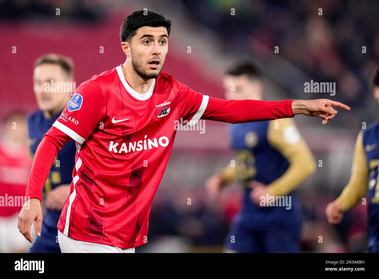ALKMAAR, PAYS-BAS - FÉVRIER 7 : Yusuf Barasi d'AZ Alkmaar pendant la ...