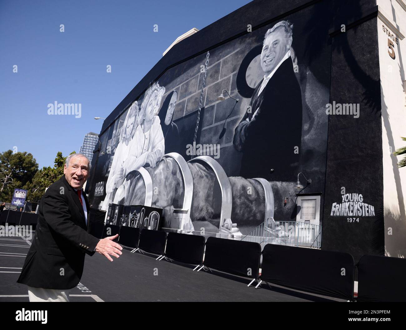 IMAGE DISTRIBUTED FOR TWENTIETH CENTURY FOX HOME ENTERTAINMENT - Comedy ...