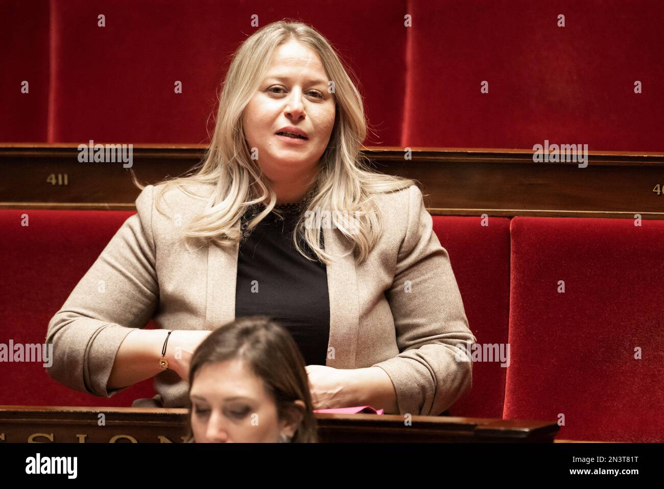 La députée Nadia Hai assiste à une session de questions au Gouvernement ...