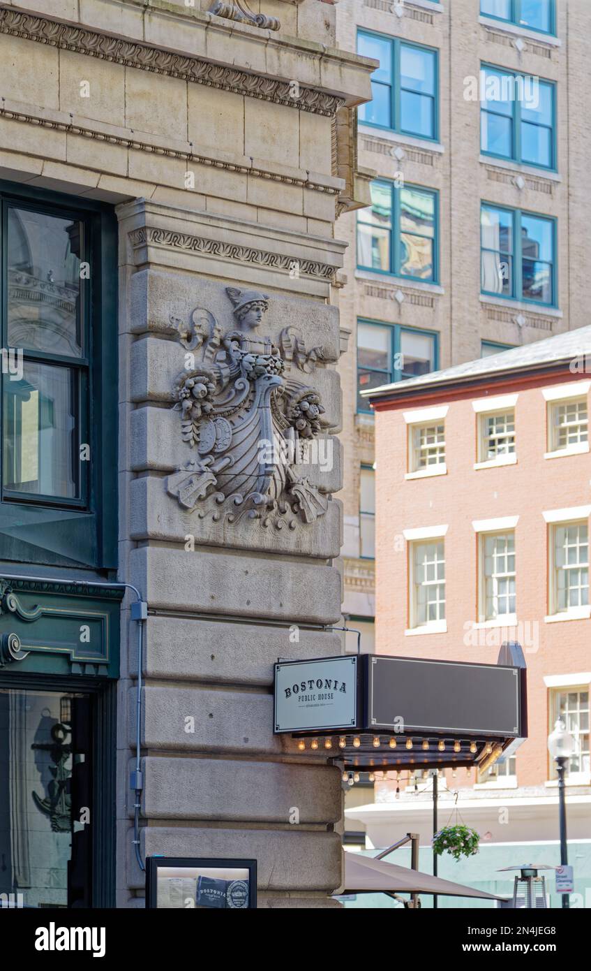 Boston Custom House District: Le bâtiment de la Chambre de commerce est ...