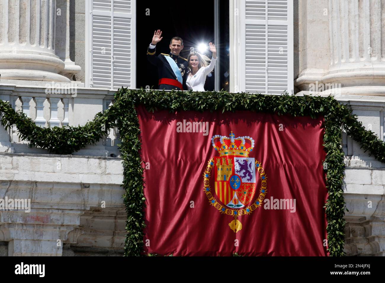 Spain’s newly crowned King Felipe VI and his wife Spain's Queen Letizia ...