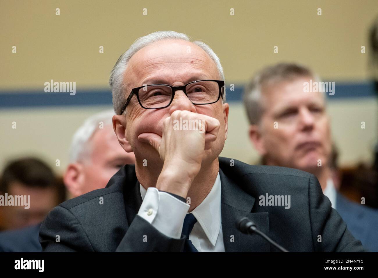 James Baker, ancien conseiller juridique adjoint, Twitter, apparaît ...