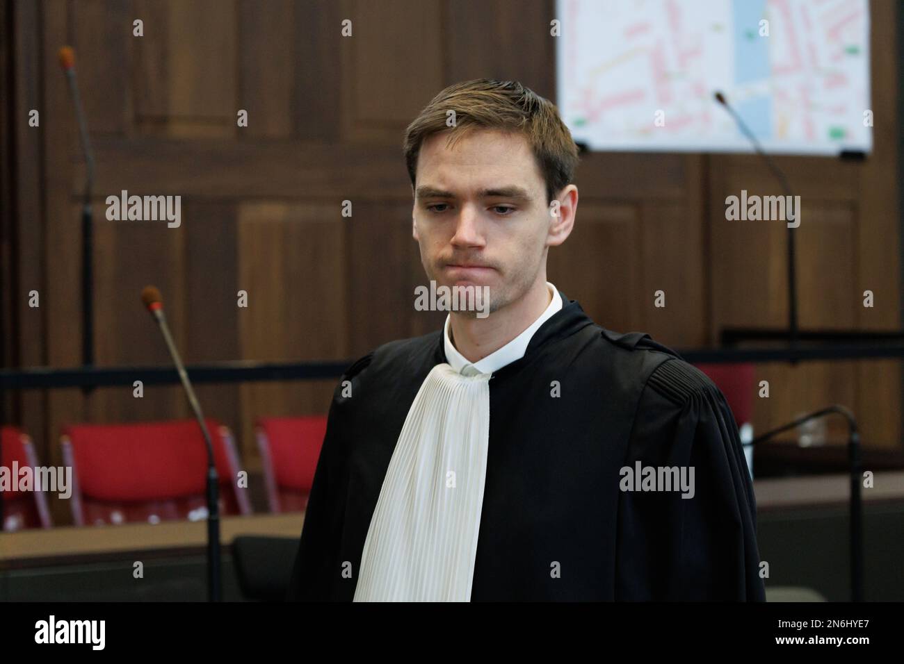 L'avocat Brian Stuckens photographié lors de la première session du ...