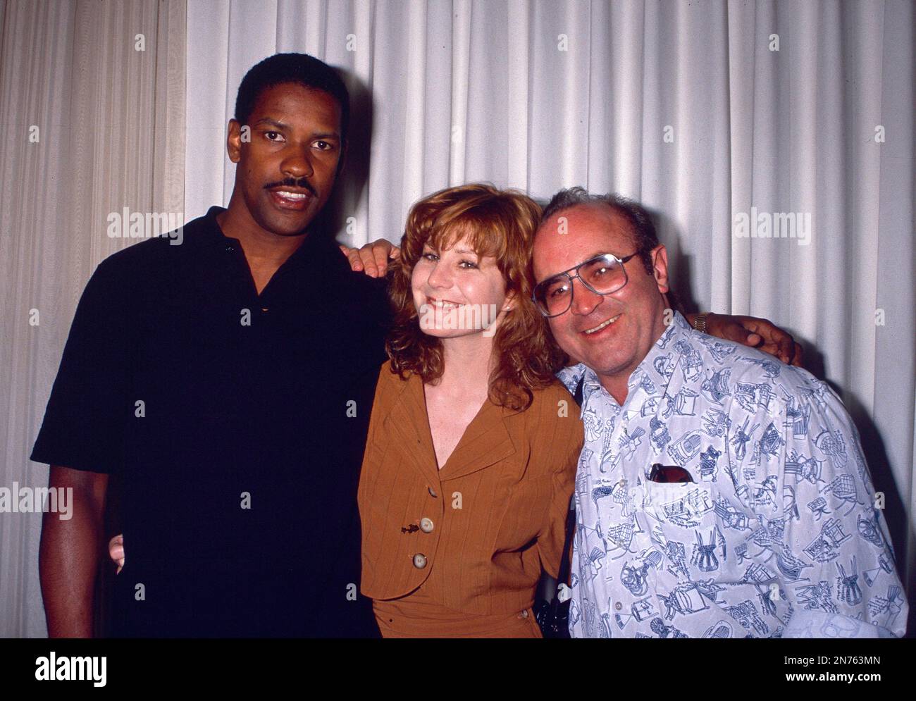 Los Angeles.CA.USA. Bibliothèque. Bob Hoskins avec Denzil Washington et ...
