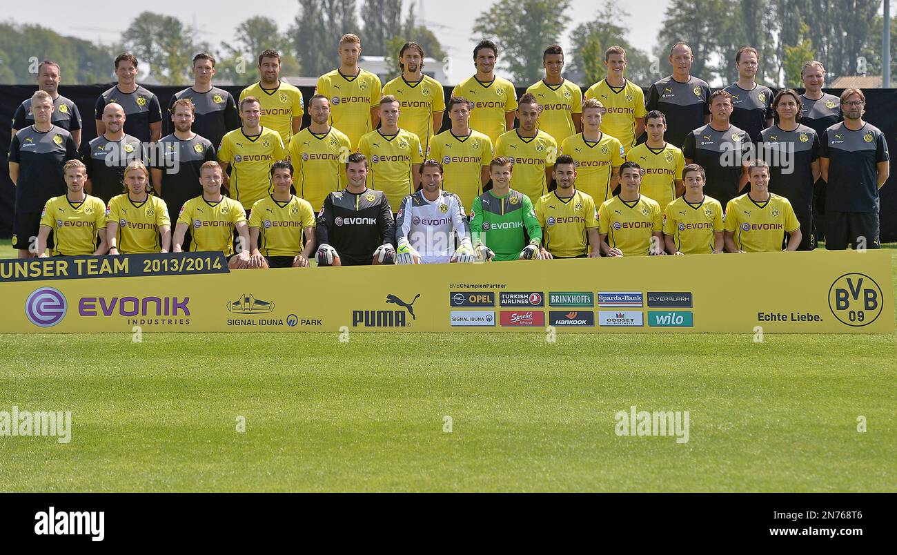 Dortmund's soccer team poses during a team photo shooting of Borussia ...