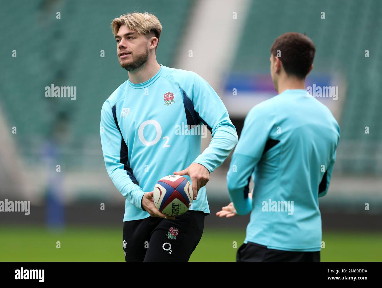 Ollie Hassell-Collins, en Angleterre, pendant la course du capitaine au ...