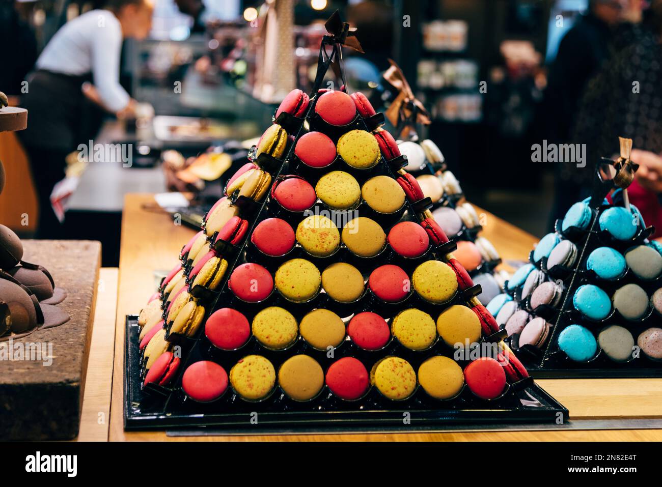 Pyramide alimentaire en français Banque de photographies et d’images à ...