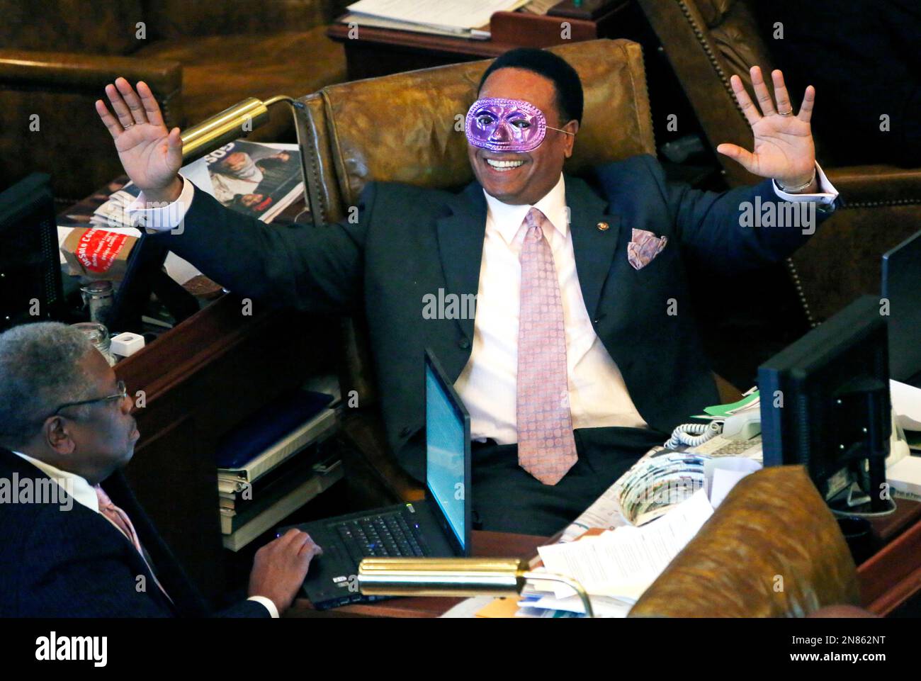 Sen. Kenneth Wayne Jones, D-Canton, jokes with his row mate Sen. Willie ...
