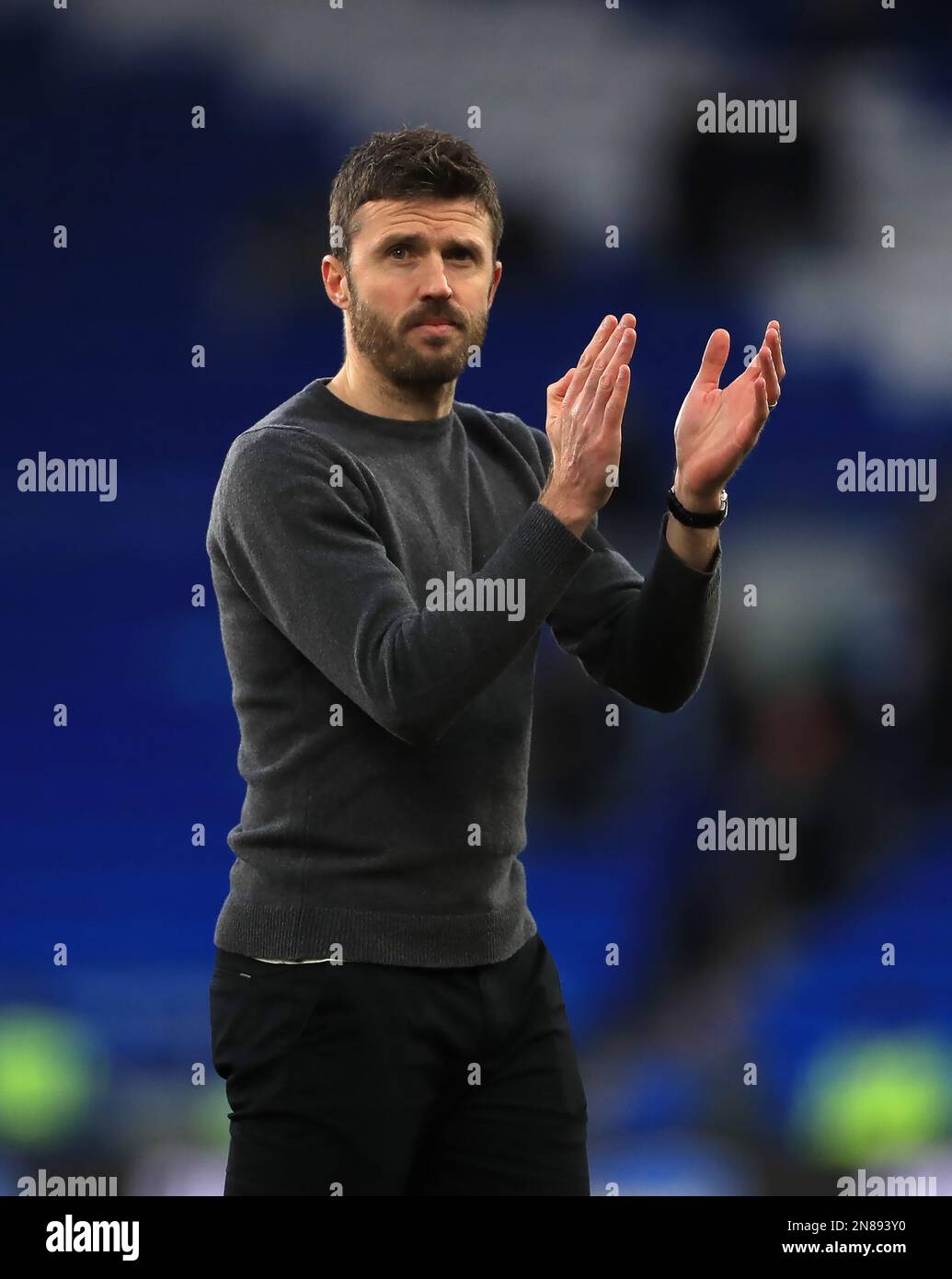 Michael Carrick, directeur de Middlesbrough, applaudit les fans qui ont ...