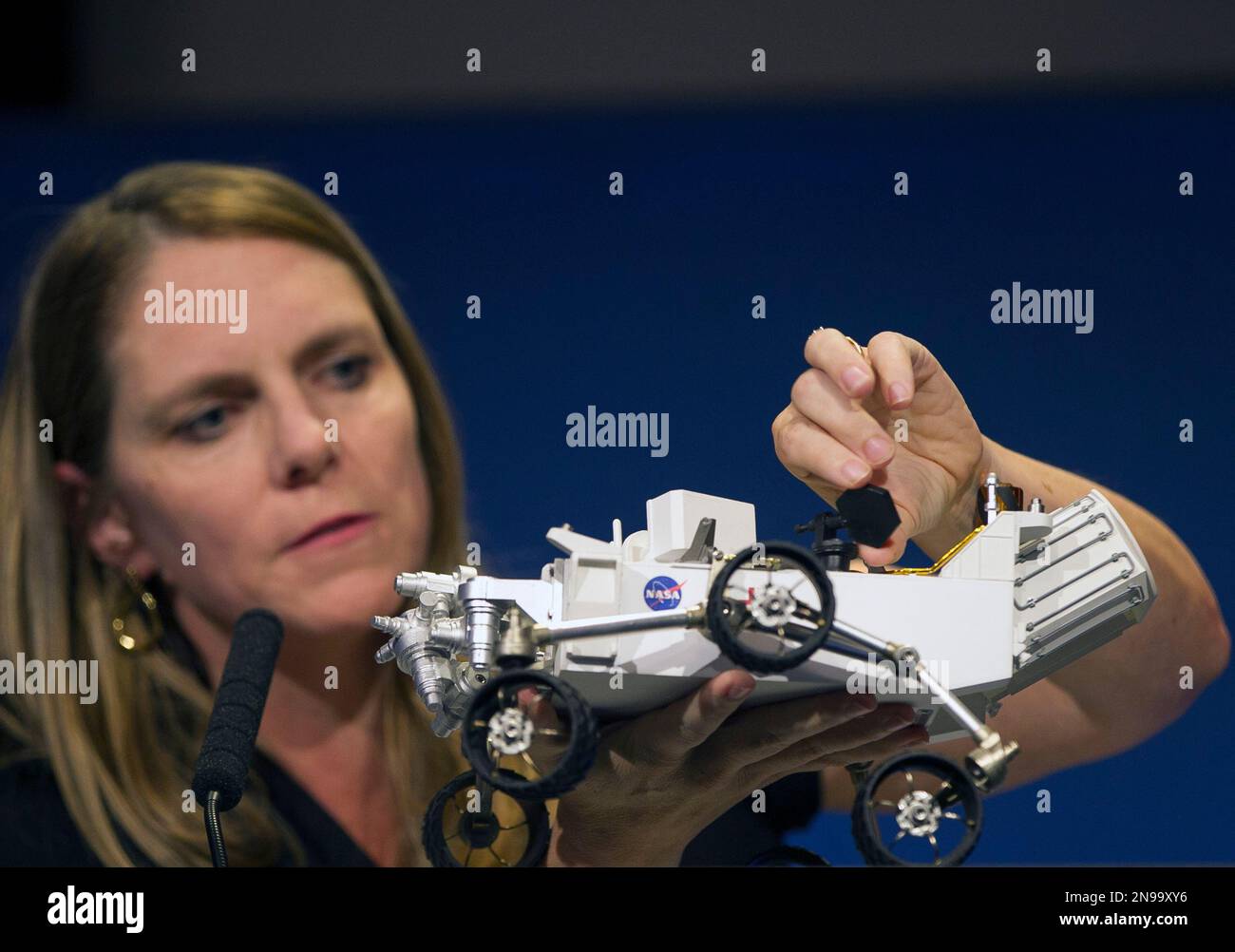 Jennifer Trosper, Mars Science Laboratory, MSL mission manager, JPL ...