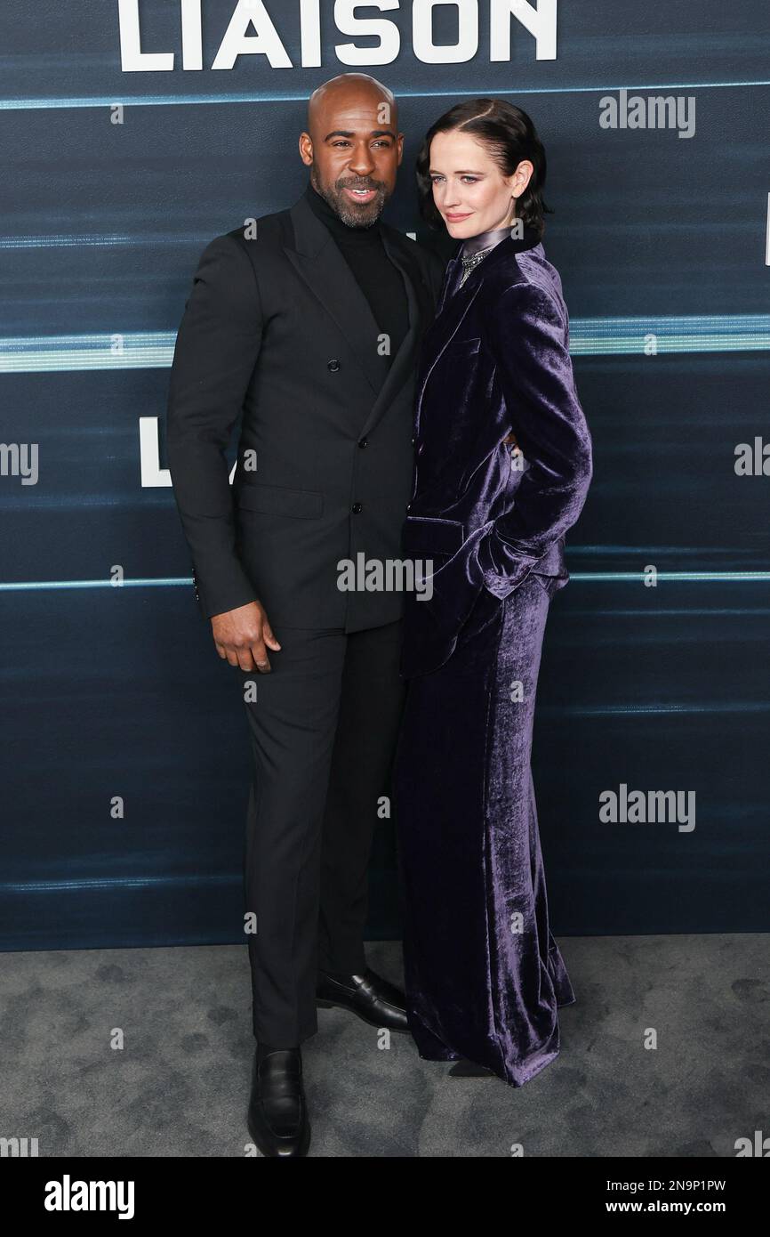 Daniel Francis et Eva Green assistent a la premiere de la serie Apple TV liaison au cinema Publicis on 12 fevrier 2023 a Paris France. Photo de Nasser Berzane ABACAPRESS.COM Photo Stock