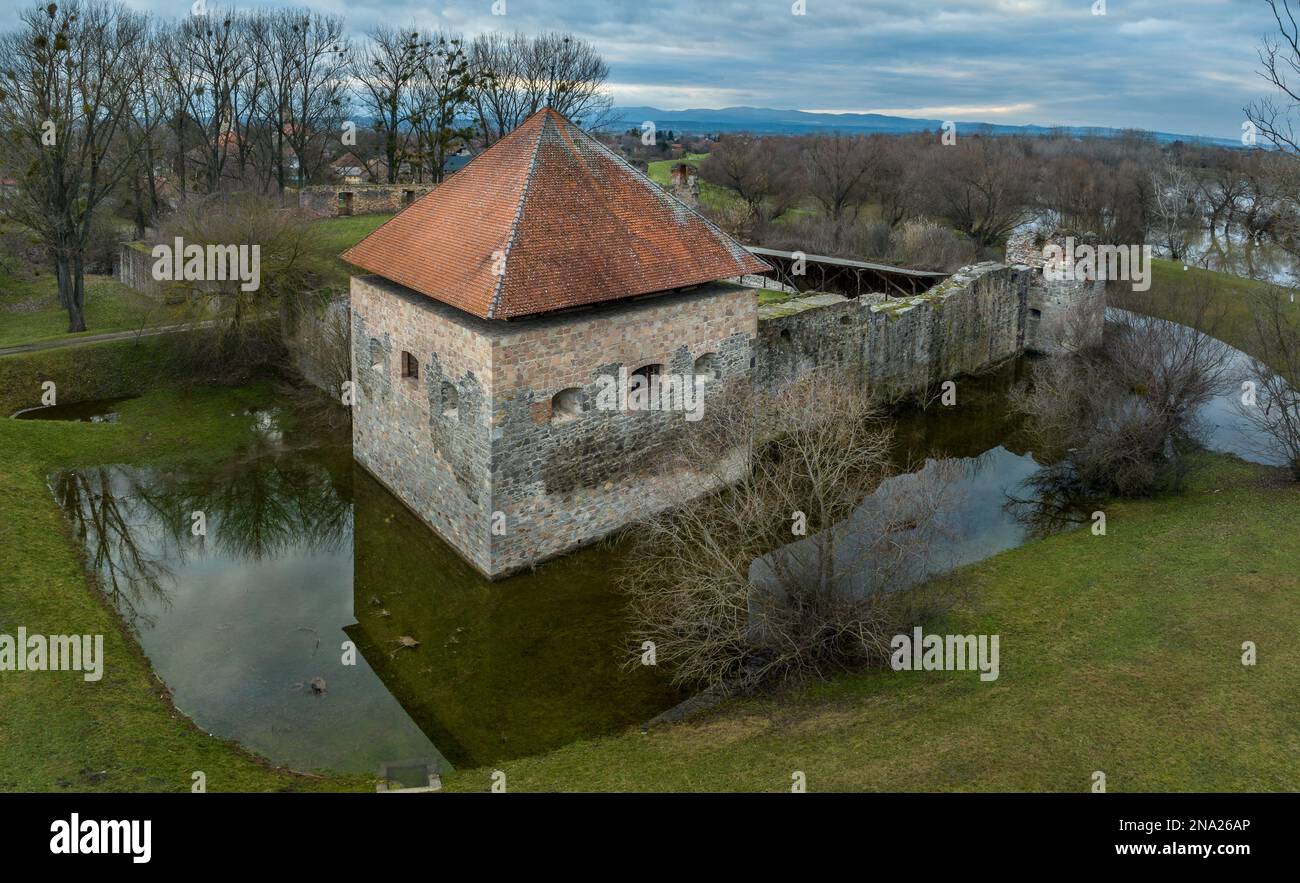 Onodi var Banque de photographies et d’images à haute résolution - Alamy