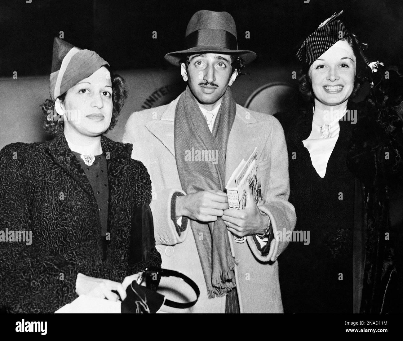 The Maharaja of Indore, one of the world's wealthiest men with his wife ...