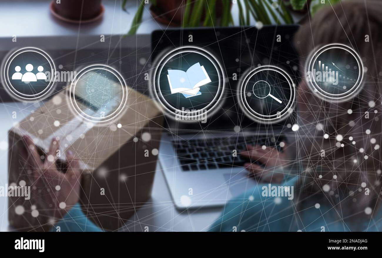 Système De Gestion Des Documents Dms En Cours De Configuration Par Un Consultant Informatique